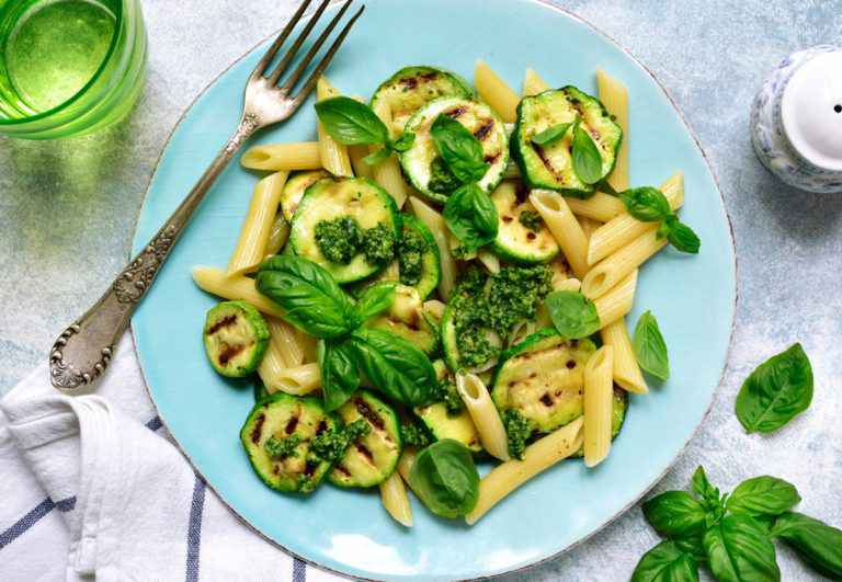 Ricette light con zucchine: 15 piatti sfiziosi e leggeri | Buttalapasta