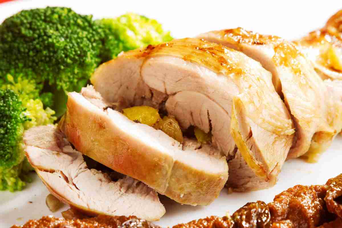 Cappone ripieno ricetta facile per Natale | Buttalapasta