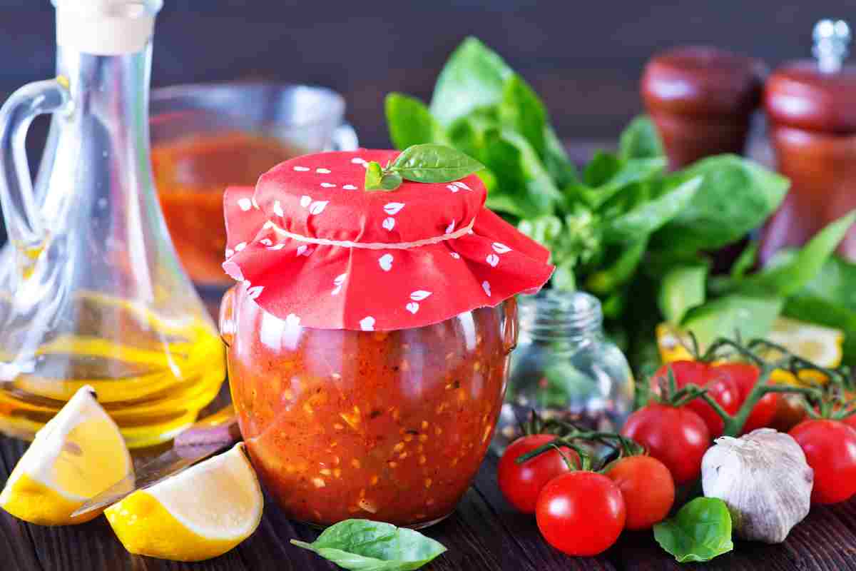 Sughi pronti fatti in casa: ecco le tre conserve da preparare in estate ...