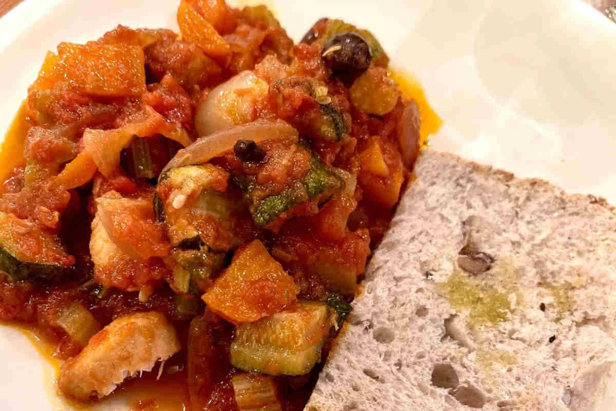 Caponata di pesce spada alla siciliana, ricetta facile | Buttalapasta