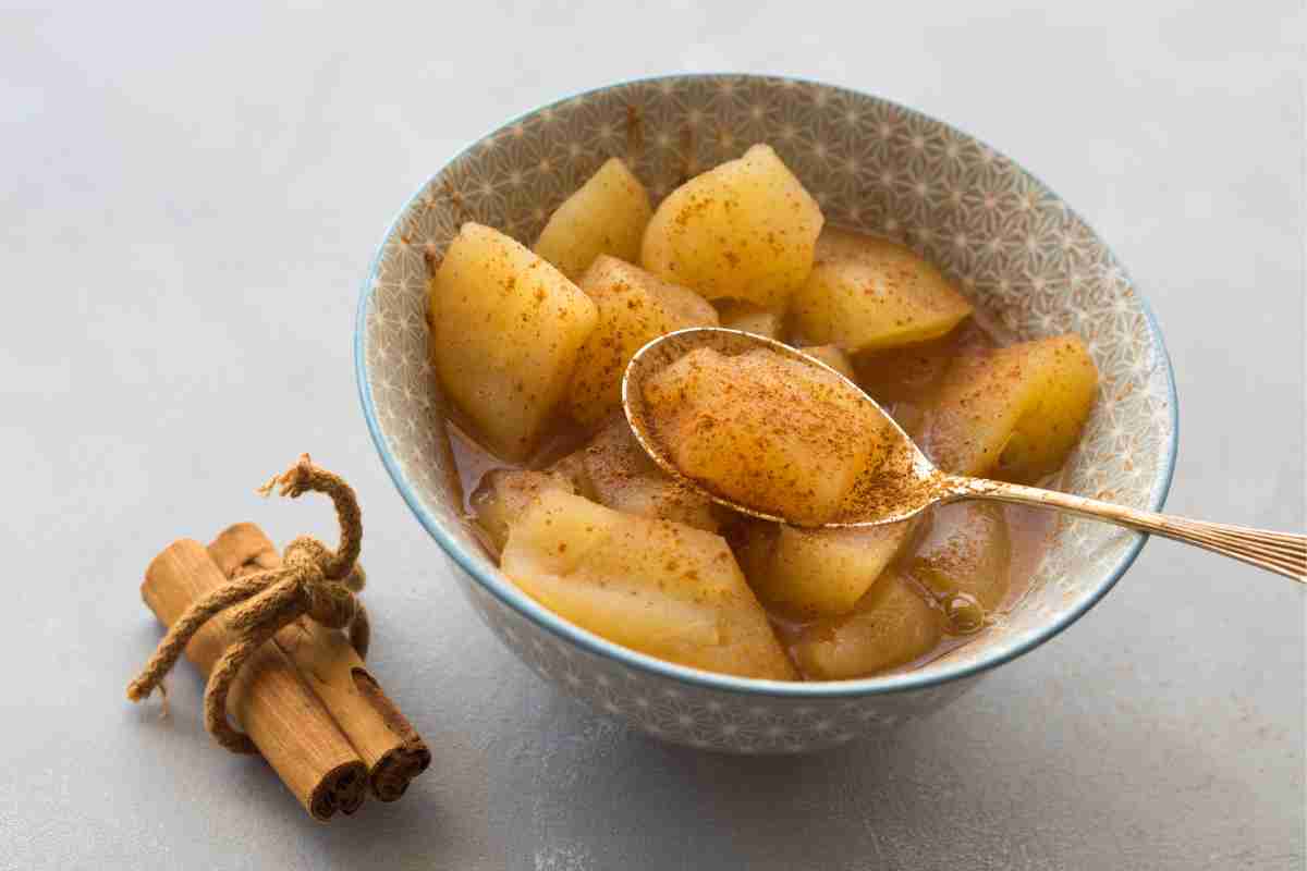 Mela cotta, ricetta veloce in pentola | Buttalapasta