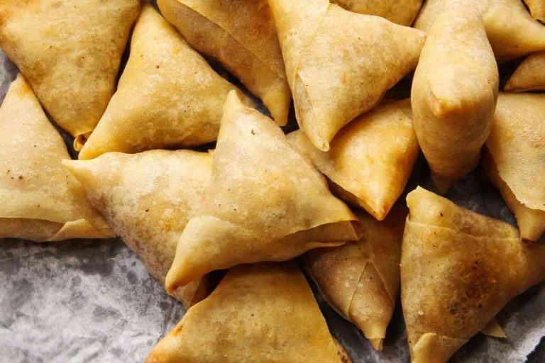 Samosa al curry, il finger food indiano pronto in meno di 10 minuti ...
