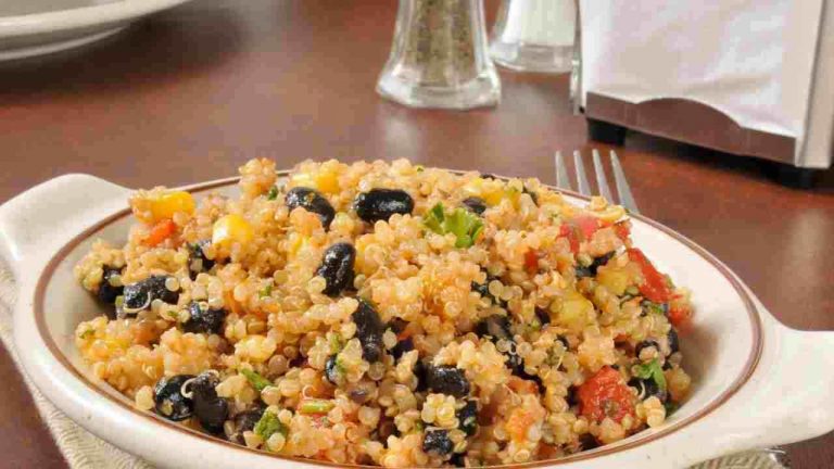 240 kcal per il pranzo di oggi: non è un insalata ma neanche un primo ...